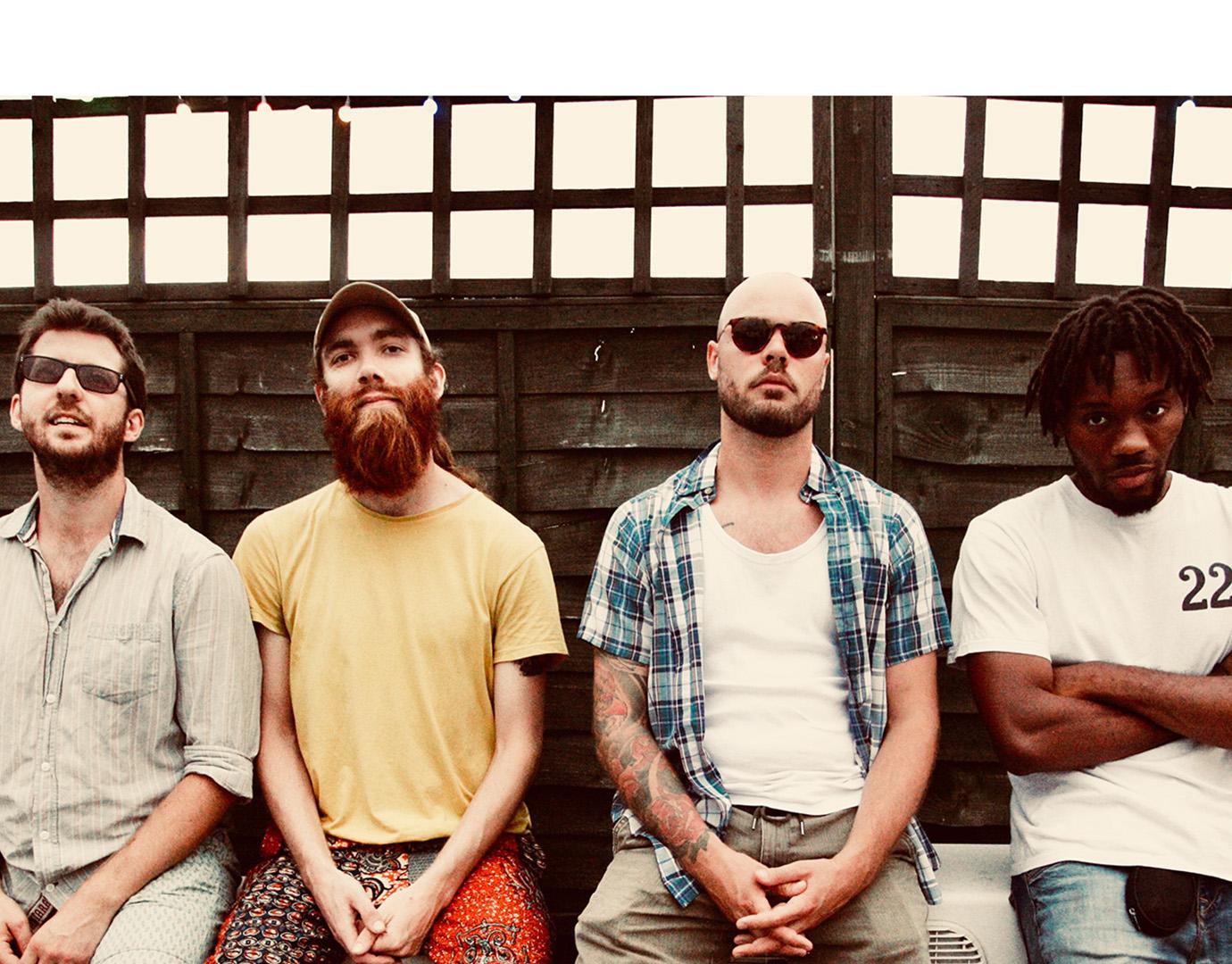 Ruby Rushton’dan Latin Esintileri: Gideon’s Way | Kıyı Müzik