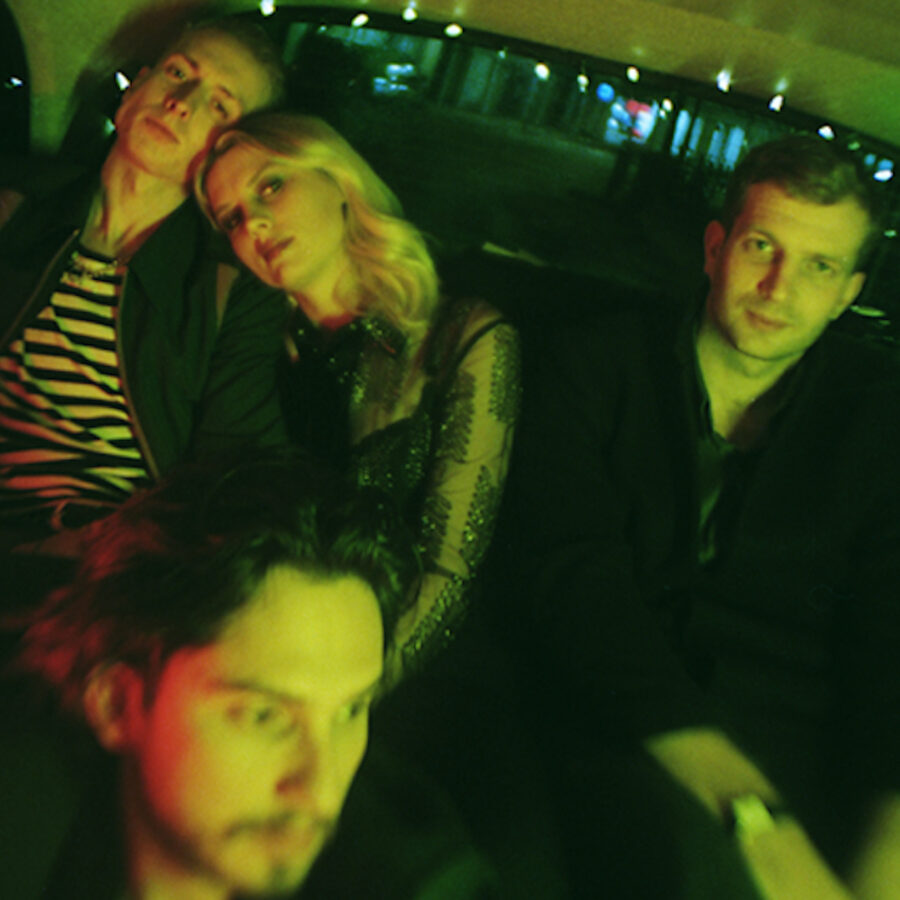 Wolf Alice Yeni Albümle Dönüyor: Blue Weekend | Kıyı Müzik