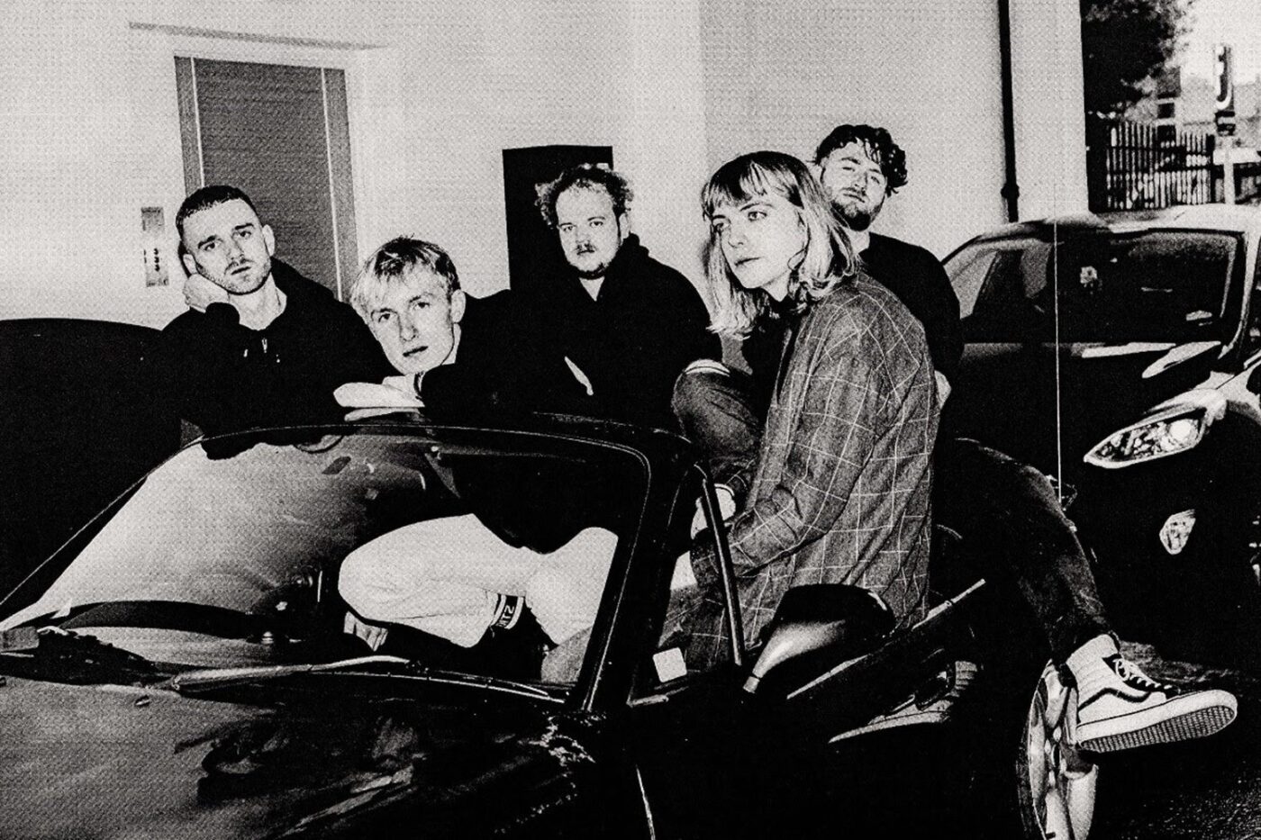 DITZ’den dürüst bir ilk albüm: The Great Regression | Kıyı Müzik