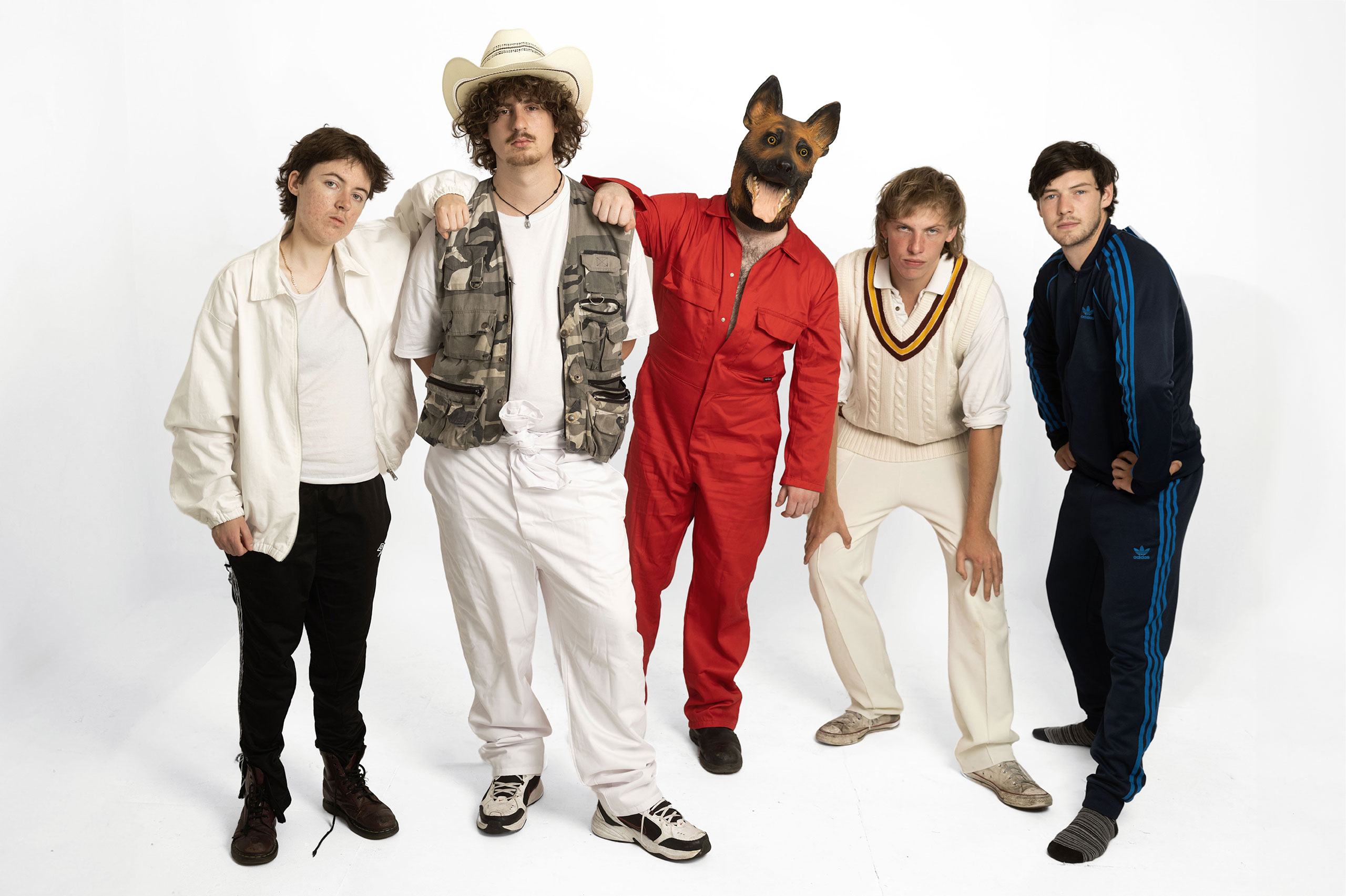 The People Who Listen To Fat Dog Are Party People | Kıyı Müzik